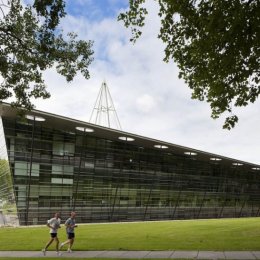 Mecanoo, Biblioteca de la Universidad de Delft - Tecnne | arquitectura ...