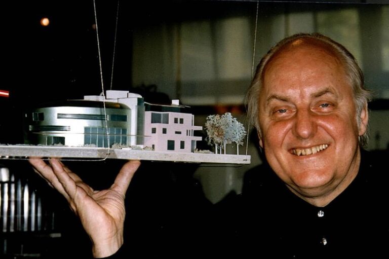 Hans Hollein, todo es arquitectura - Tecnne | arquitectura y contextos