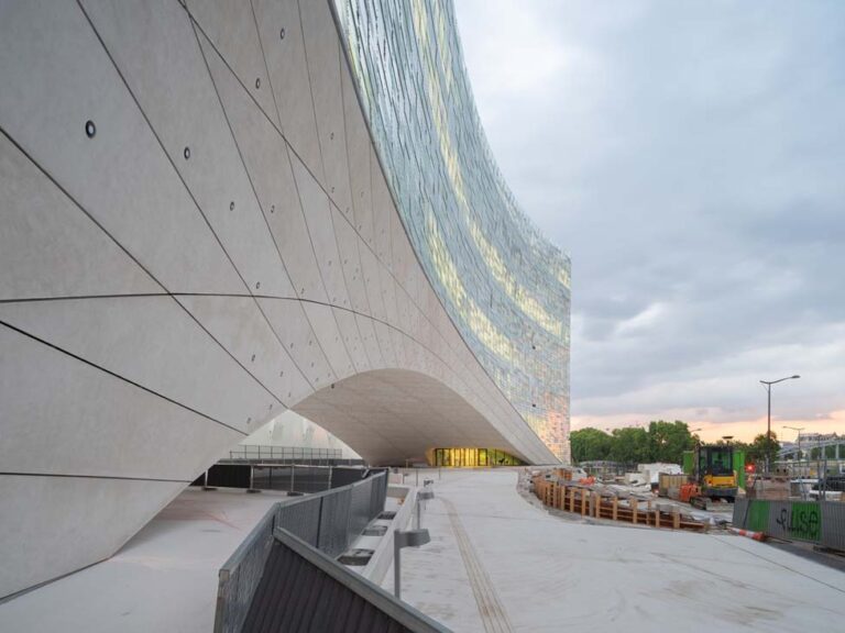 Snøhetta, Edificio de oficinas Le Monde - Tecnne | arquitectura y contextos