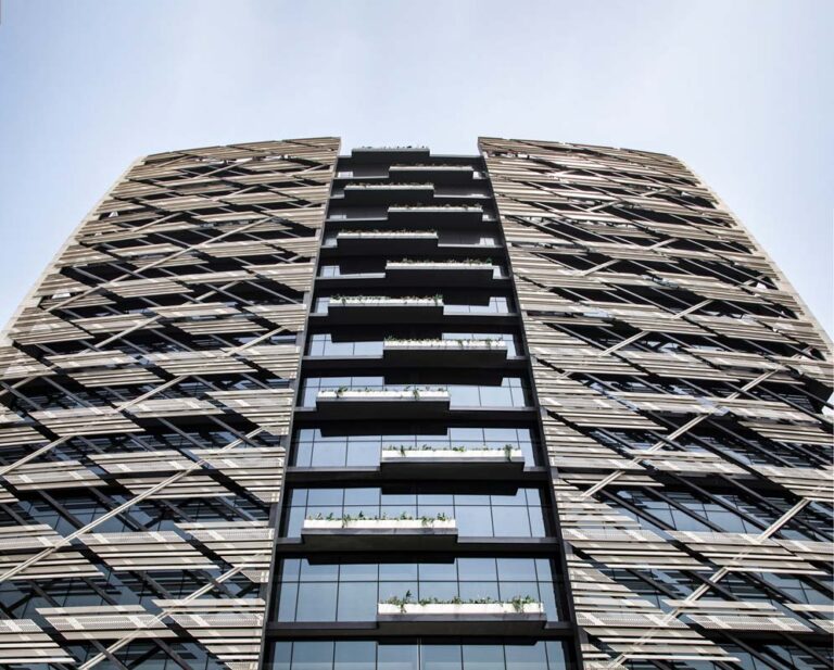 Kingsway Tower: Contribución al Espacio Público en Lagos - Tecnne ...